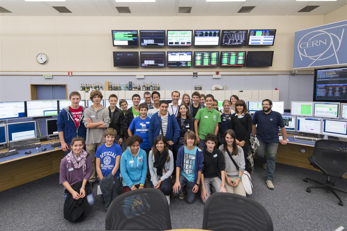 CERN welcomes students for European Researchers Night | CERN