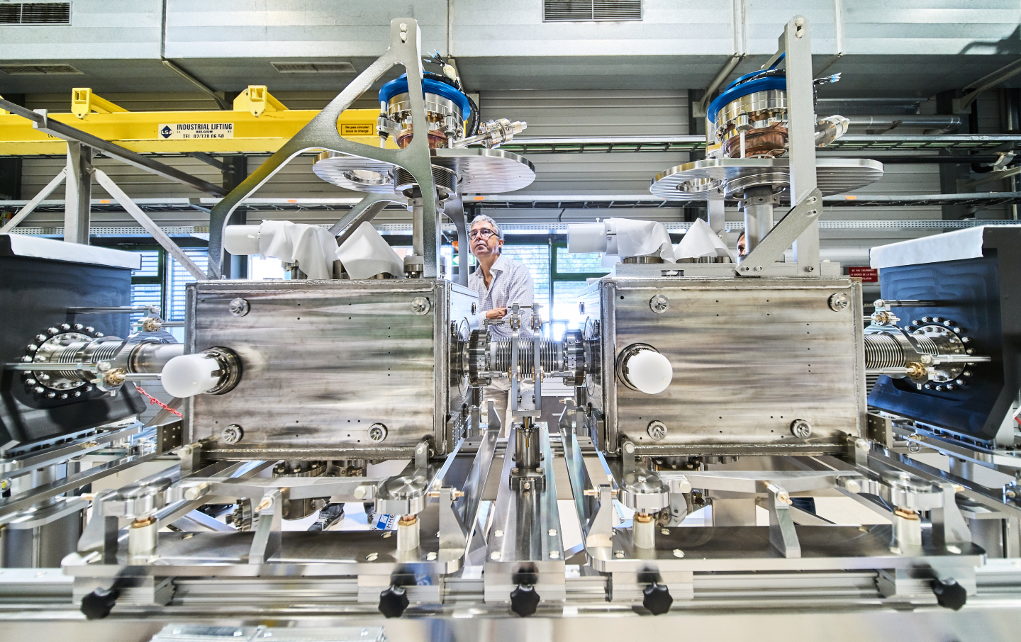 Accelerating: Radiofrequency cavities – Home | CERN